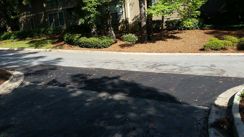 Atlanta Potholes Patched After Residents Complain - Wildcat Striping ...